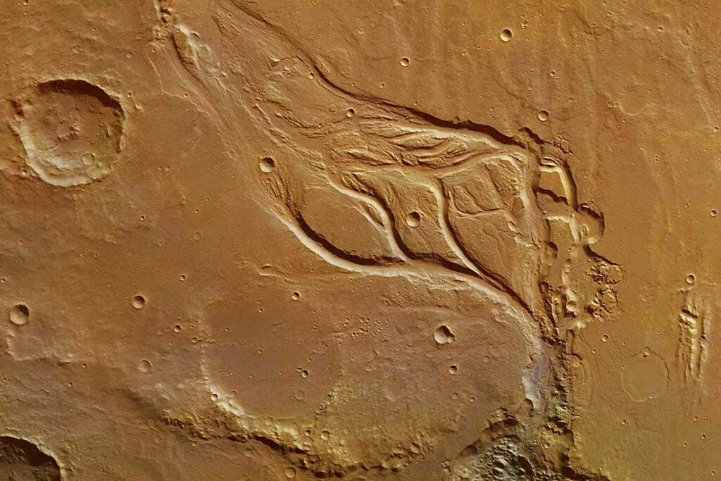 The Ancient Rivers That Once Flowed on Mars